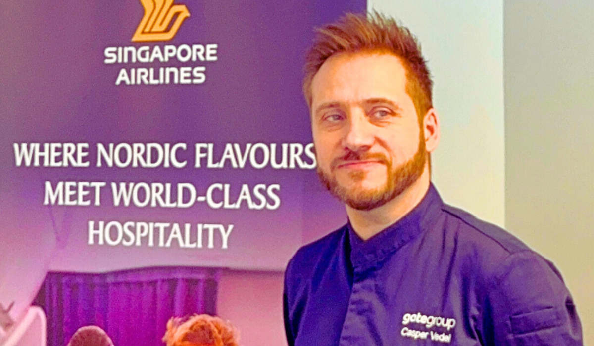 Singapore Airlines and AOC refine in-flight dining with a spring menu ...